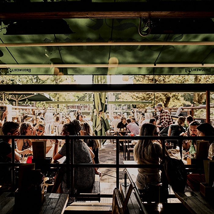 De Biertuin Amsterdam - Rotisserie | Taproom | Beergarden